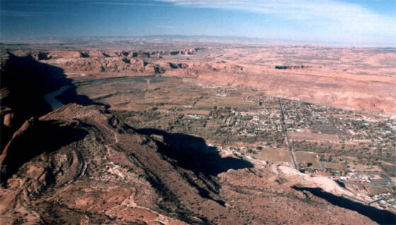 FLYING OVER MOAB’S PAST (“If I Could Fly Away.”) photos by Jim Stiles ...